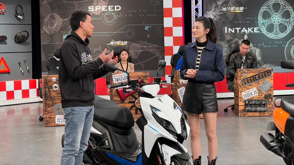 2位達人入手Kymco RCS Moto，不約而同納悶光陽新車「壞了？」 | 地球黃金線