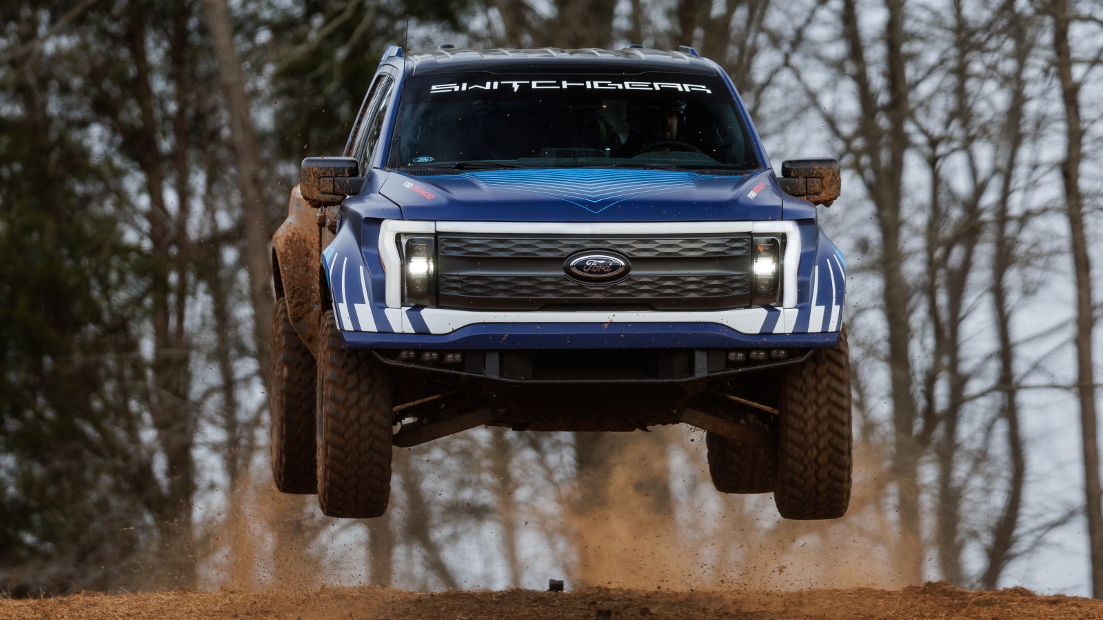 F-150 Lightning Switchgear是純電版Raptor？能抗衡Cybertruck嗎 | 地球黃金線