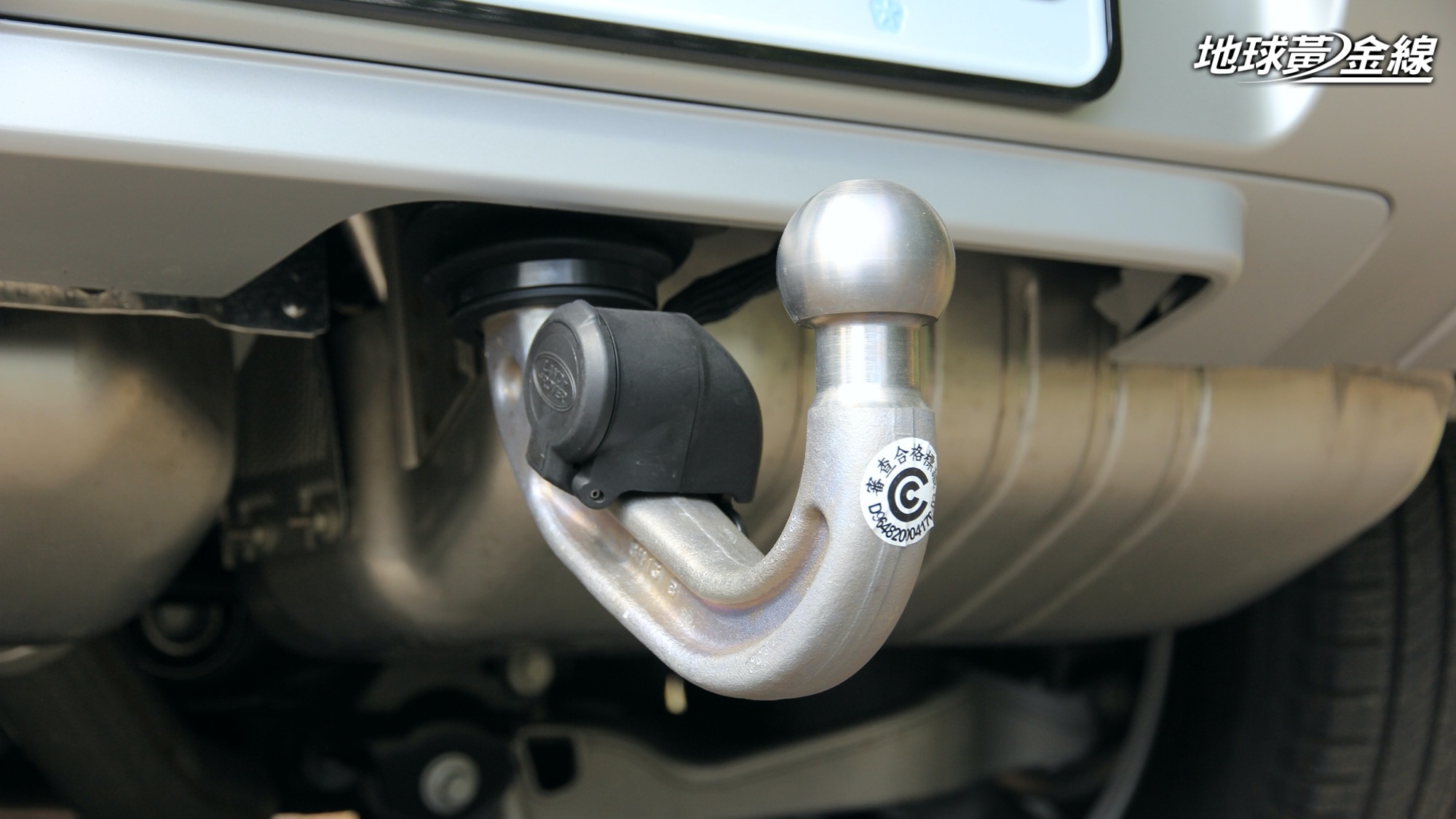 試駕／24年式Defender 110 D300 SE，大馬力高顏值一次擁有！ | 地球黃金線