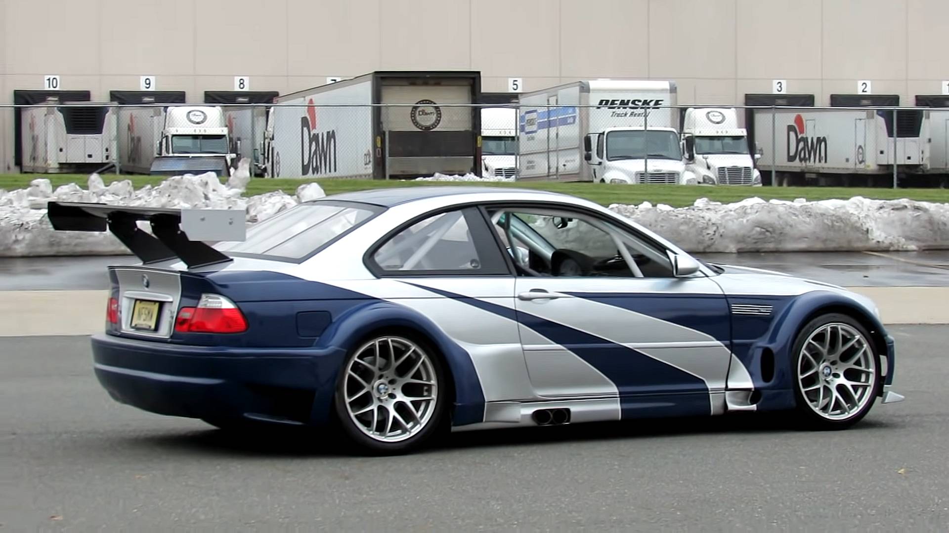 神人打造《極速快感：全民公敵》BMW M3 GTR！網友嗨爆全跪了 | 地球黃金線