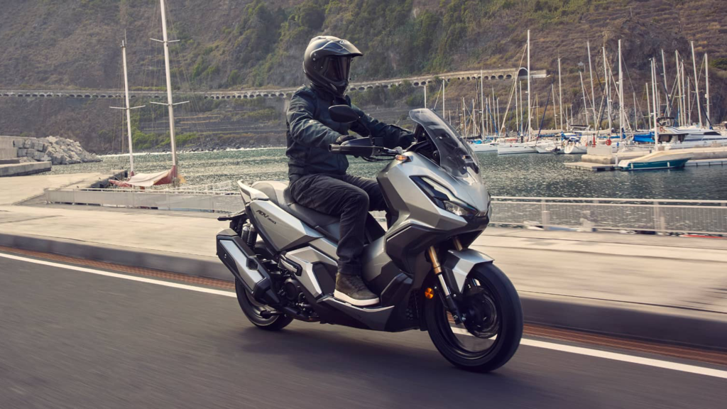 24年式Honda ADV350 RoadSync上市！黃牌跨界大羊售價29.8萬元 | 地球黃金線