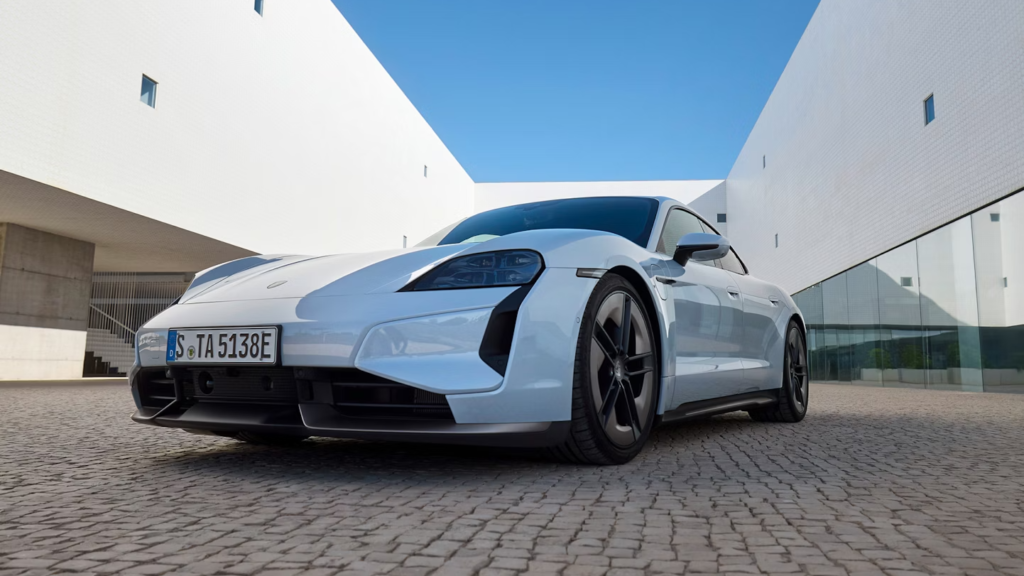 小米SU7神似Porsche Taycan引熱議！保時捷中國總裁不批評展現高EQ回應 | 地球黃金線