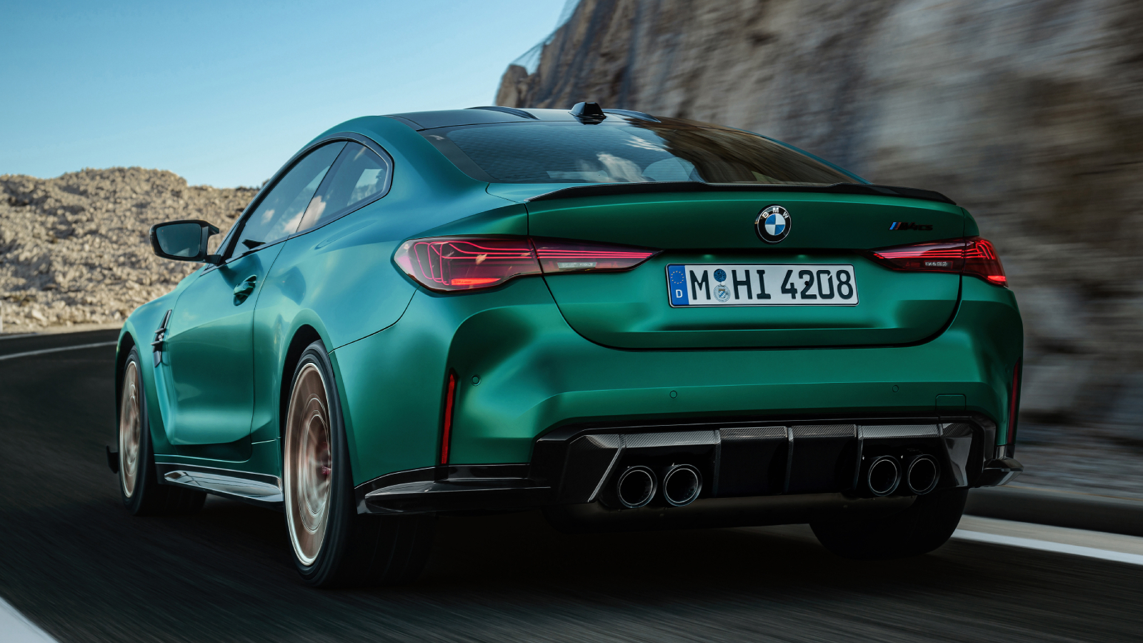 BMW M4 CS小改性能猛獸發表！雙渦輪550匹搭高轉設計加速更猛 | 地球黃金線