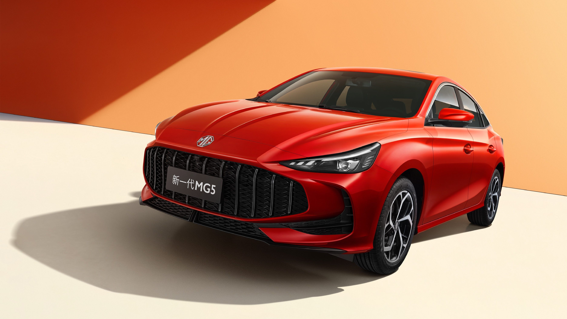 中國MG5小改款提前公開，外觀微整形搭配內裝大幅變動成新車亮點 | 地球黃金線