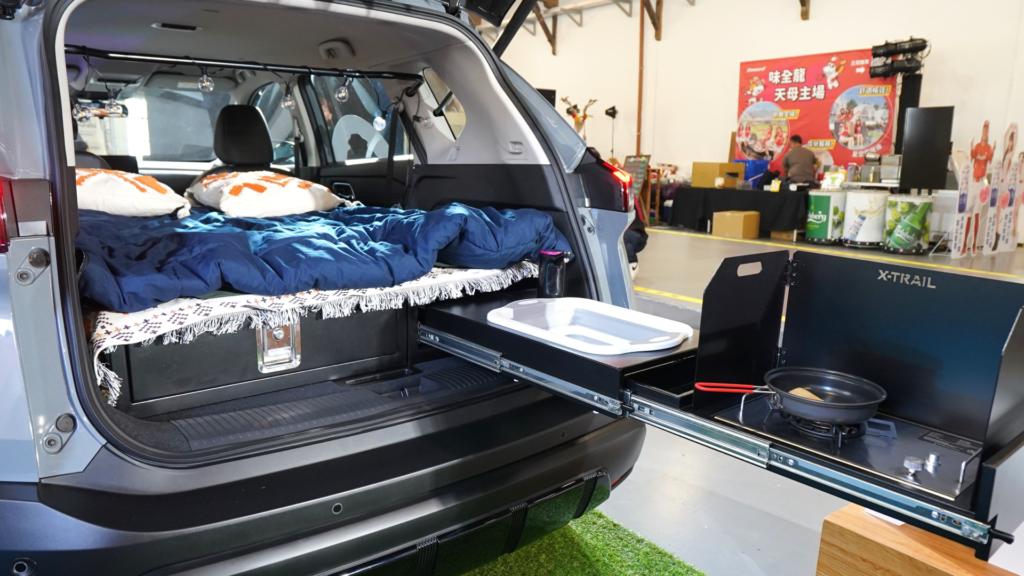 Nissan X-Trail及Kicks Outdoor野Fun版黑化更帥，專屬露營套件選配價格公布 | 地球黃金線