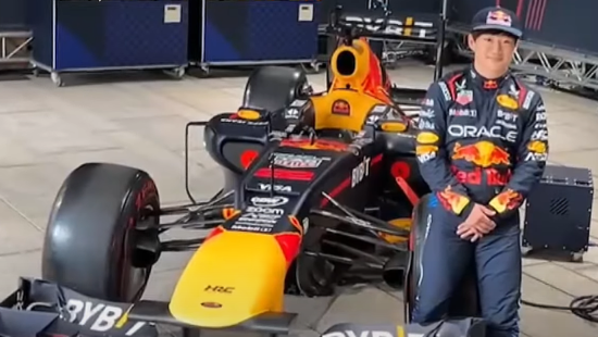 黃牛想趁紅牛F1賽車台中封街表演大撈一筆，「找AI幫寫文案」遭嗆：違法 | 地球黃金線