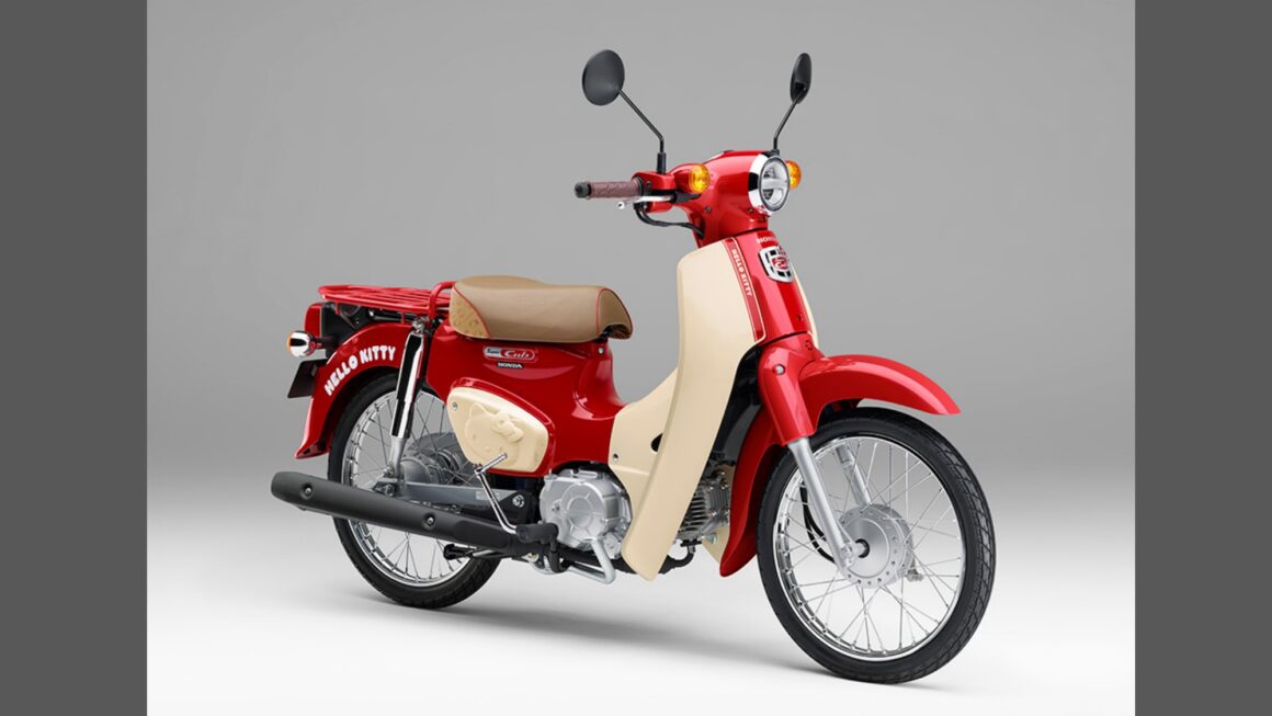 本田Super Cub Hello Kitty限量紀念版登場，Super Cub 50 Final Edition同步販售 | 地球黃金線
