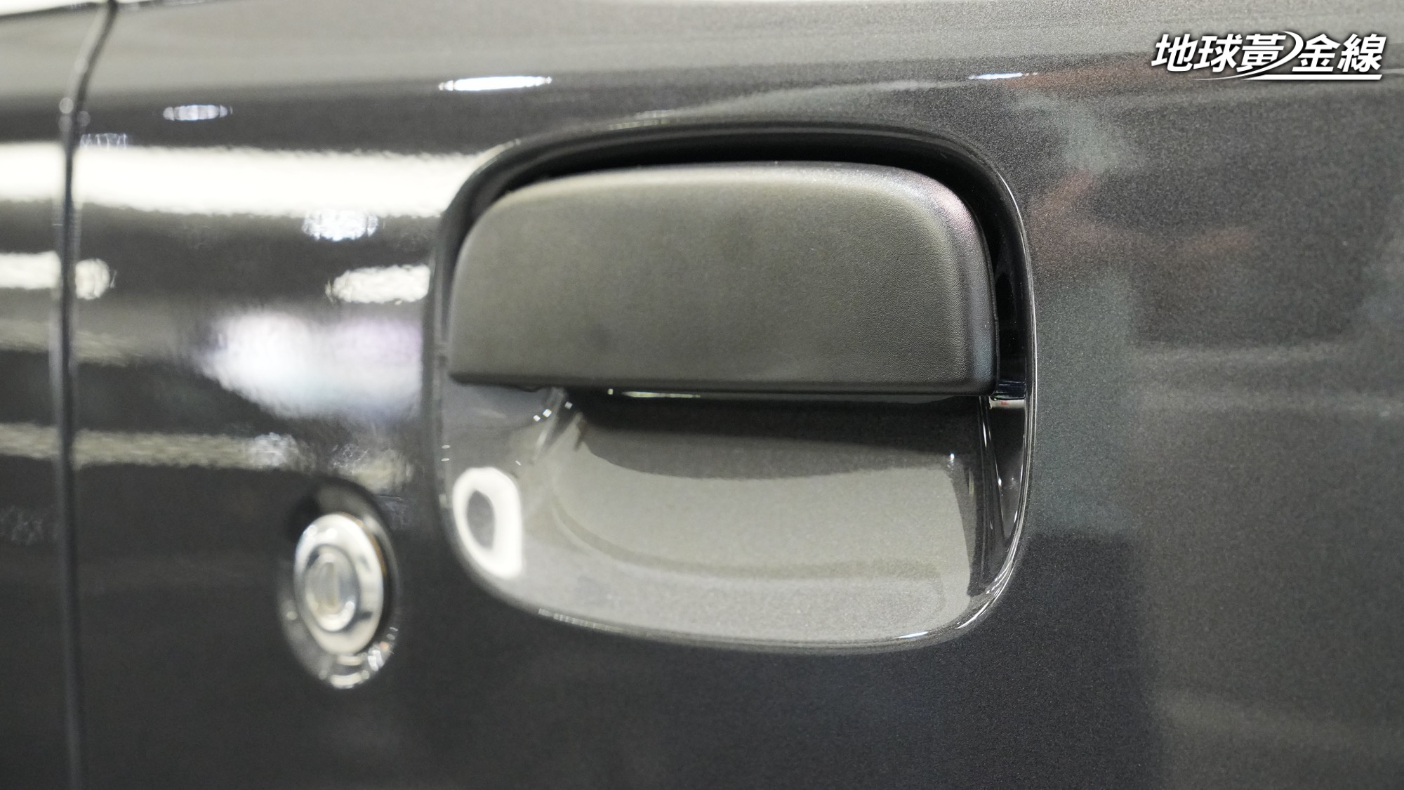 「手排版」五門Jimny現身！售價129.8萬已有2部抵台 | 地球黃金線