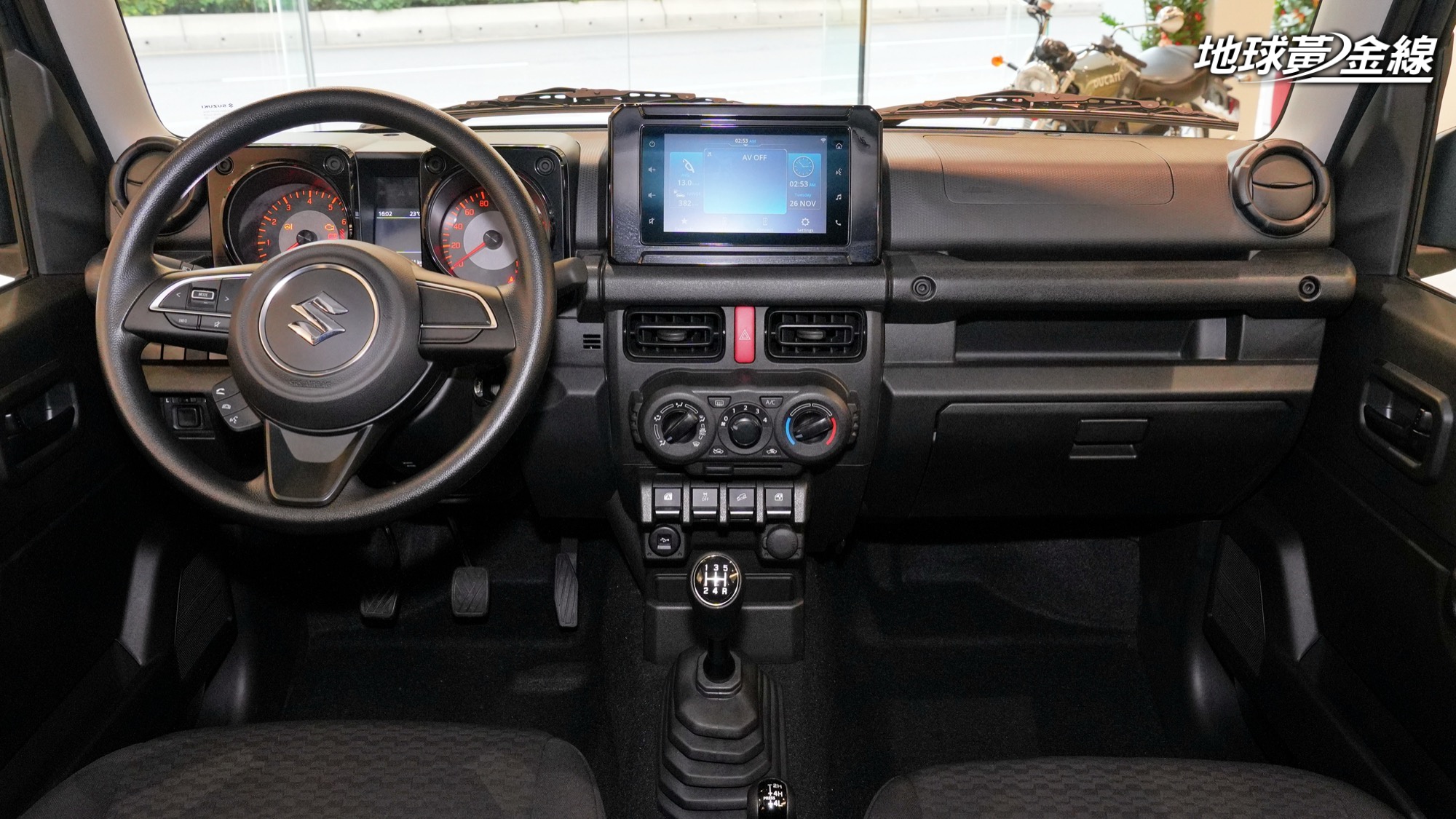 「手排版」五門Jimny現身！售價129.8萬已有2部抵台 | 地球黃金線