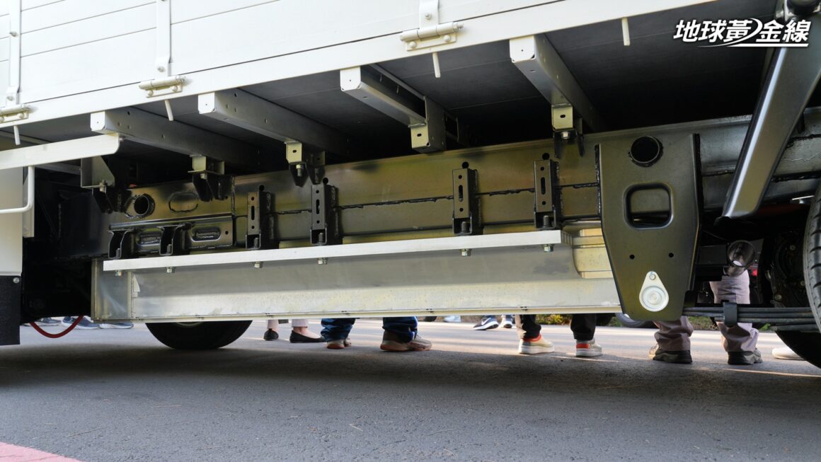 中華汽車ET35電動商車亮相，國產化比率達9成預約2025上市 | 地球黃金線