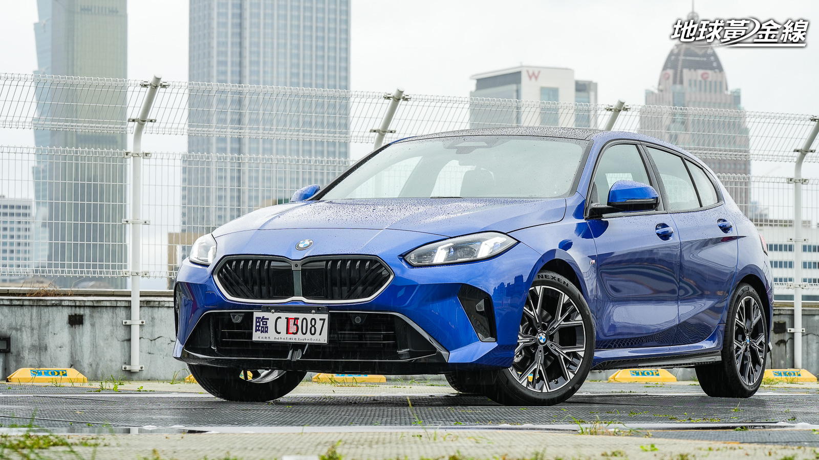 試駕／BMW 120 M Sport視覺衝突強烈，骨子裡寶馬血液依舊濃郁 | 地球黃金線