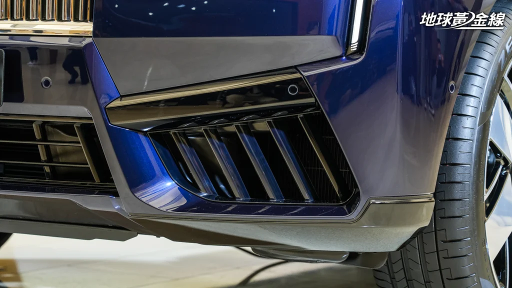 2700萬起Cullinan Series II登台，這車拉低勞斯萊斯車主年齡至43歲 | 地球黃金線