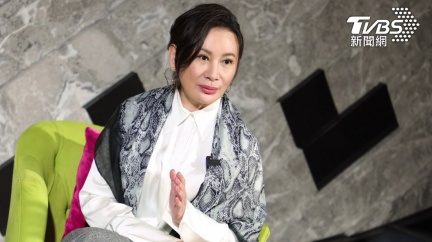 胡瓜乾女兒戰勝淋巴癌嫁鑽石商 「秀700萬鑽戒」星光熠熠│TVBS新聞網