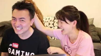 一支影片爽賺2百萬！老高、小茉傳「年收3億」 驚人身世曝光│TVBS新聞網