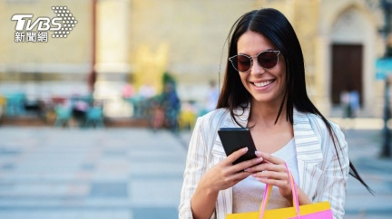 「遠傳」愛心深入花蓮 5G遠距診療政策延長至10/9│TVBS新聞網