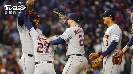 MLB／勇士遭勁敵碾壓 費城人3轟逆轉晉級國聯冠軍戰│美國職棒│全壘打│TVBS新聞網