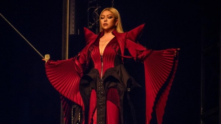 張惠妹開唱day2 搭熱氣球升5F繞場 網笑：把台東熱氣球搬到大巨蛋│TVBS新聞網