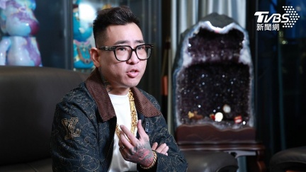 阿跨面遭出征！瞎挺6yi7「再吵內射」性騷言論 發長文道歉了│TVBS新聞網