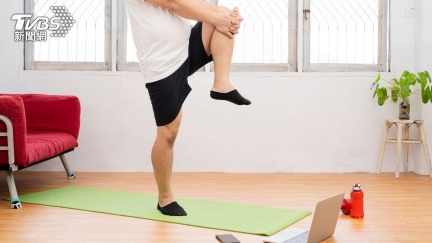 家寧4分鐘朗讀聲明！Cheap「白話翻譯」5大重點一次看清│TVBS新聞網