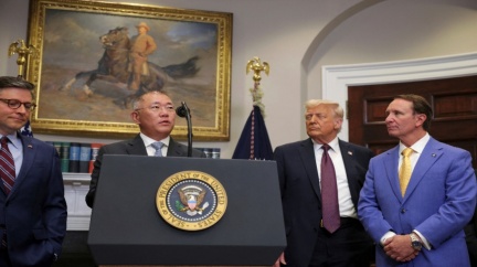 亞股狂瀉！日經指數盤中暴跌失守36000點 韓股大跌2%│TVBS新聞網