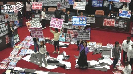 狠爆EZCourse副總是「創意私房會員」！黃益中大翻車道歉│TVBS新聞網