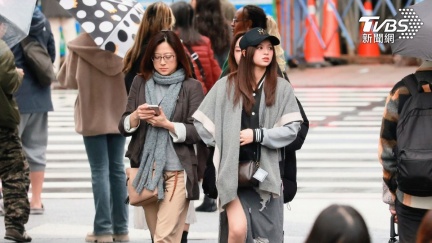 宛如創意私房2.0 Fans17誘少女拍私密片海削7千萬│TVBS新聞網