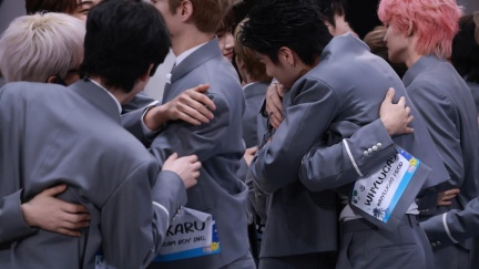 團內7成員和「神」連結！ARKis談禁愛令 當場笑了│TVBS新聞網