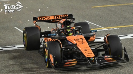 F1／加拿大站羅素替賓士奪賽季首冠 麥拉倫對撞內鬨浮上檯面│TVBS新聞網