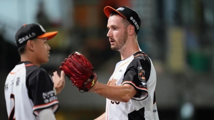 MLB／鄧愷威摘生涯第2勝！5.1局8K寫新高 巨人8：2輕取洛磯│TVBS新聞網