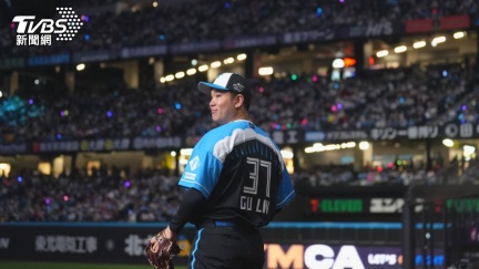 猛！ 古林睿煬7局10K 賽後放閃：首勝球給老婆│TVBS新聞網