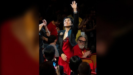 史無前例紀錄天團主唱背後人生 U2主唱波諾私密電影將上檔│TVBS新聞網