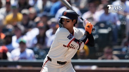 MLB／大谷翔平敲三壘安打、三保送 道奇10比1痛宰馬林魚│TVBS新聞網