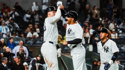 NBA／62歲「籃球之神」重返籃球圈 喬丹全新身分曝光│TVBS新聞網