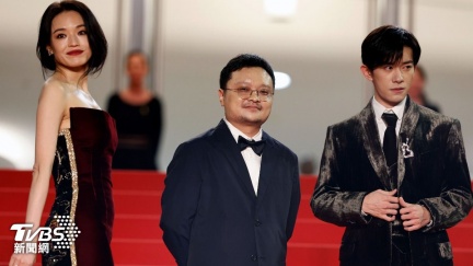 獨／選秀冠軍出身！Dolly狠父「欠巨款家暴」狂要錢 讓妻女苦還│TVBS新聞網