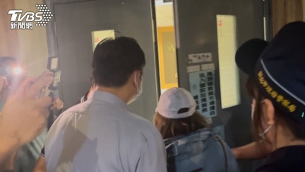 台AV女優孟若羽大戰黑人！ 尺寸太巨26公分「凍未條」│TVBS新聞網