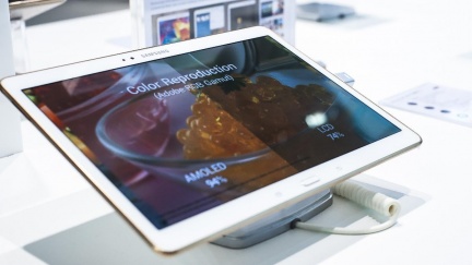 蘋果iOS 26亮點一次看！新介面設計、AI功能升級用戶體驗│TVBS新聞網