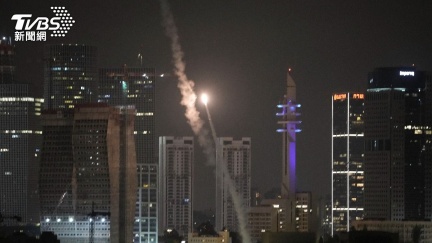 以色列連3日攻擊170次！襲逾7百座設施 伊朗最新反擊炸煉油廠│TVBS新聞網