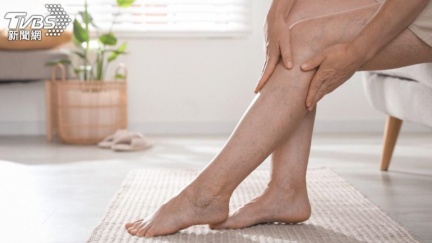 必勝客火山熔岩新品半價吃 達美樂大披薩299爽吃10口味│TVBS新聞網