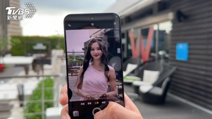 iOS 26登場！液態玻璃效果搶先體驗 這3舊機無緣升級了│TVBS新聞網