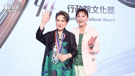 「E級AV天后」上原亞衣華麗回歸 全新身分宣布正式出道│TVBS新聞網