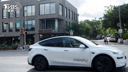 特斯拉「Model Y L」陸亮相！台幣逾140萬 亮點一次看│TVBS新聞網