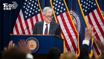 Fed主席鮑爾將登全球央行年會演說 市場緊盯9月是否降息│TVBS新聞網