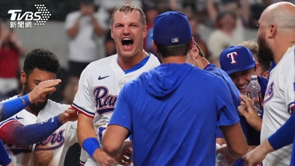 MLB／台灣投手睽違6年再奪勝！鄧愷威5局好投 1紀錄媲美陳偉殷│TVBS新聞網