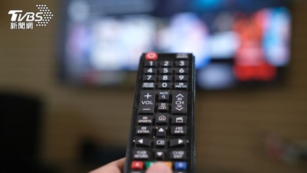 突襲下架TVBS！TBC惹怒六十二萬戶 觀眾怒吼「還我收視權」│TVBS新聞網
