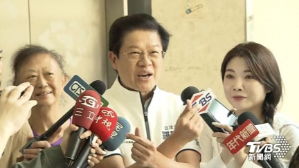 核電VS綠電一度差4塊 黃士修：每年普發1萬│TVBS新聞網