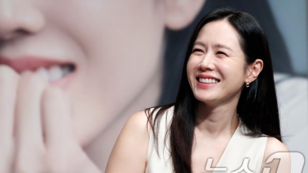 金泰希嫁Rain 8年！喊「育兒比生產辛苦」節目淚崩：壓力太大│TVBS新聞網