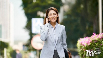 【唐綺陽星座運勢週報8/25-8/31】射手收斂壞脾氣 巨蟹受女性貴人賞識│TVBS新聞網