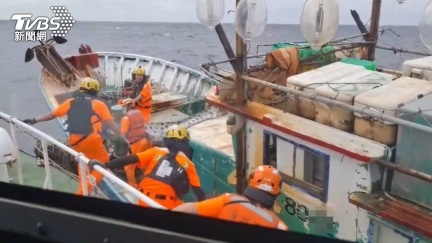 國旗遮掩運毒船！海上偷運718公斤大麻.海洛因 市值15億│TVBS新聞網