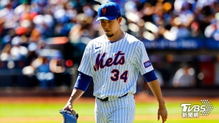 MLB／守護者單局狂轟5分、教士完封小熊 雙雙續命晉級│TVBS新聞網