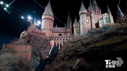 高雄總圖內拍A片！51萬追蹤女網紅「台灣臀后」將被傳喚 急關IG│TVBS新聞網